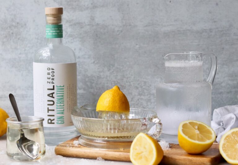 Tom Collins Mocktail (Non-Alcoholic) | Cook At Home Mom