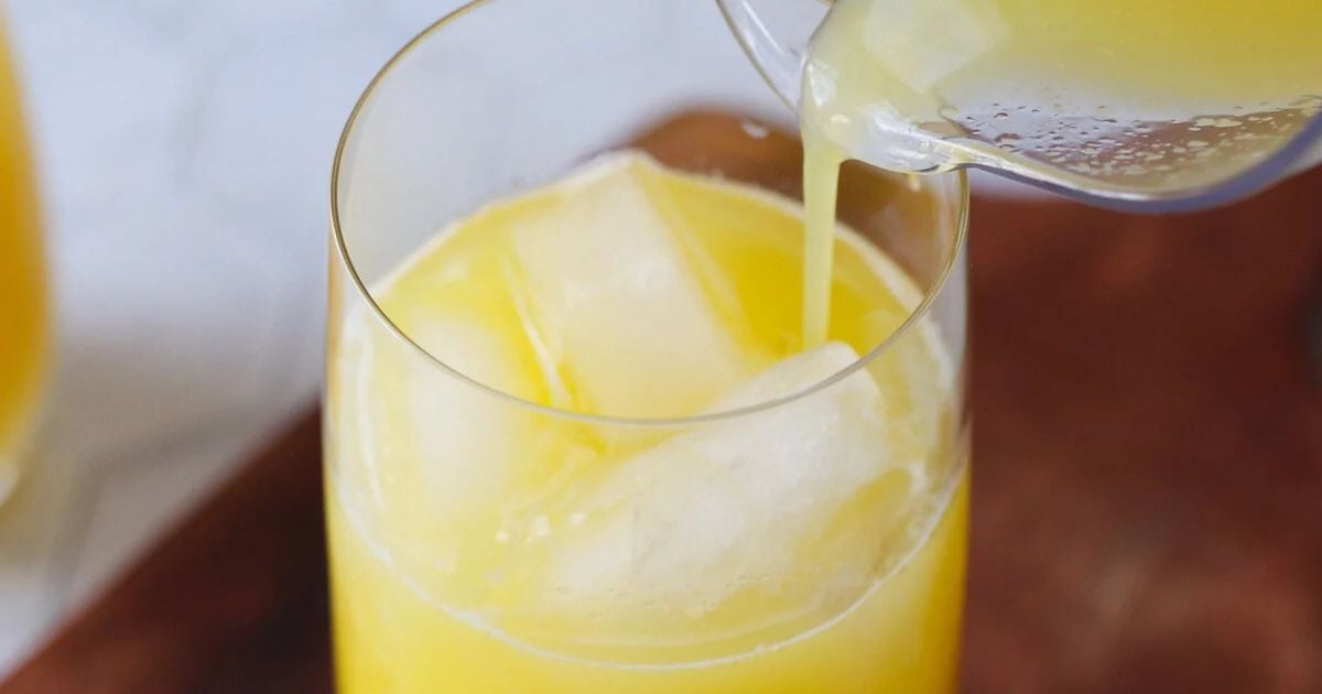 Fresh Pineapple Ginger Juice - Cook At Home Mom Fresh Pineapple Ginger Juice - Cook At Home Mom