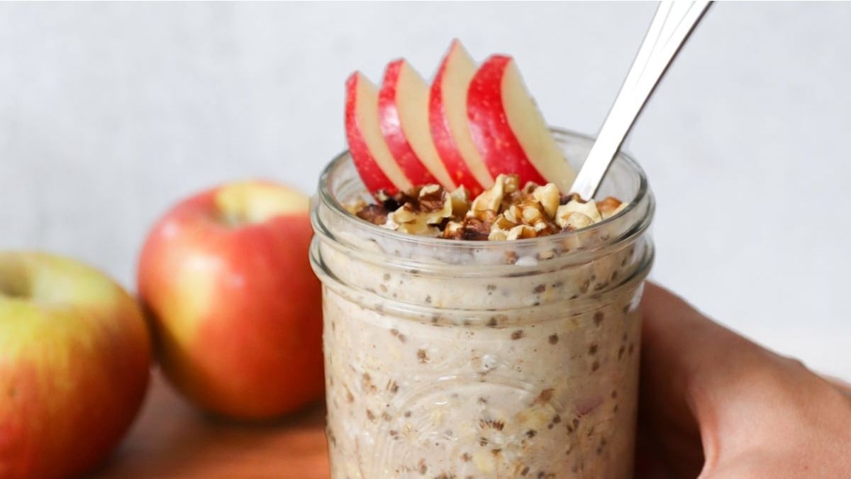 Apple Cinnamon Overnight Oats | 5-Minute Make-Ahead Breakfast